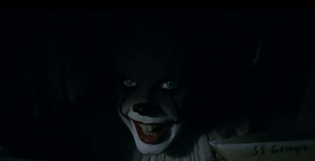 22 Insanely Creepy Scenes That Will Leave You Paralyzed With Fear