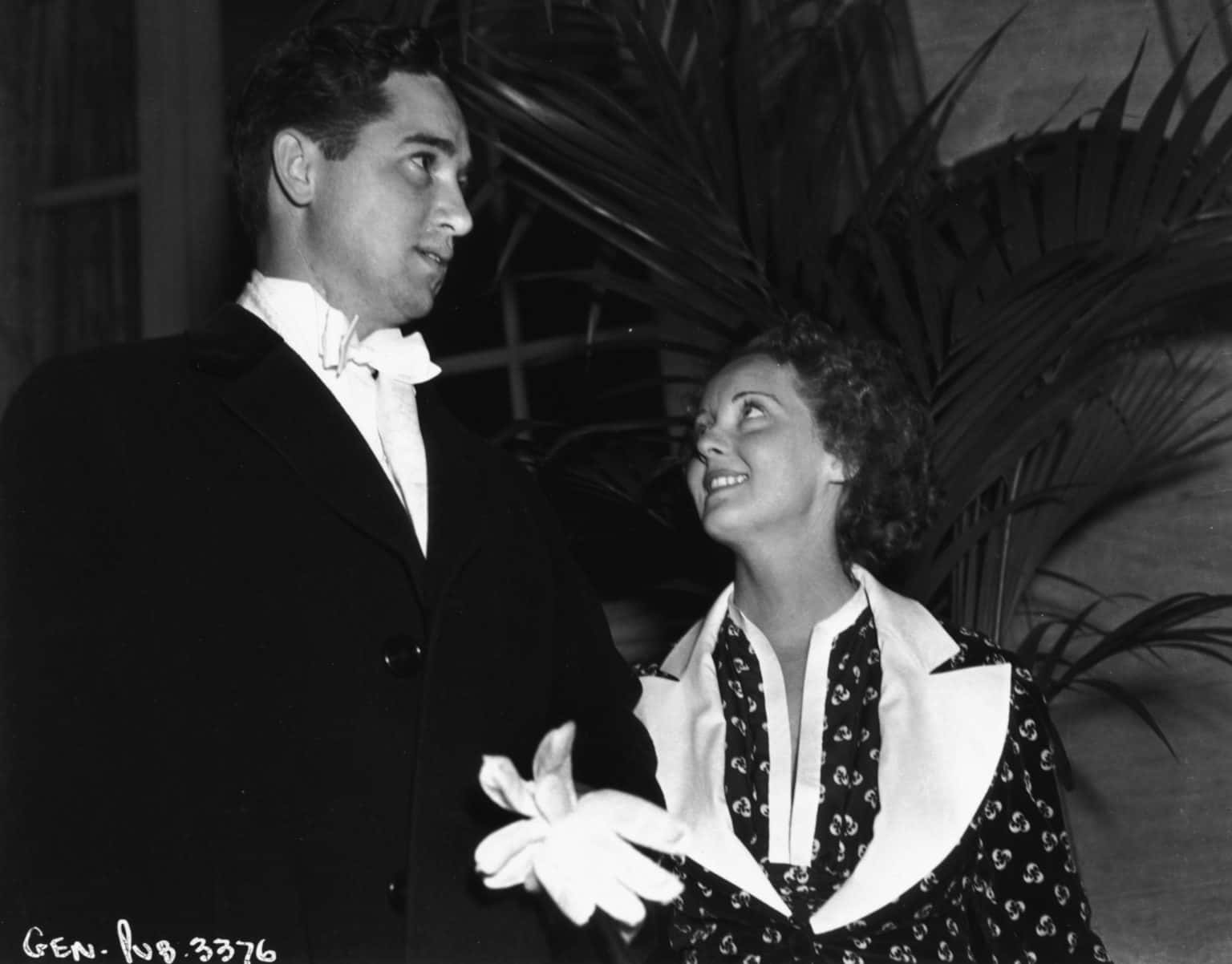 Bette Davis Racked Up Feuds And Affairs—Until Her Tragic End