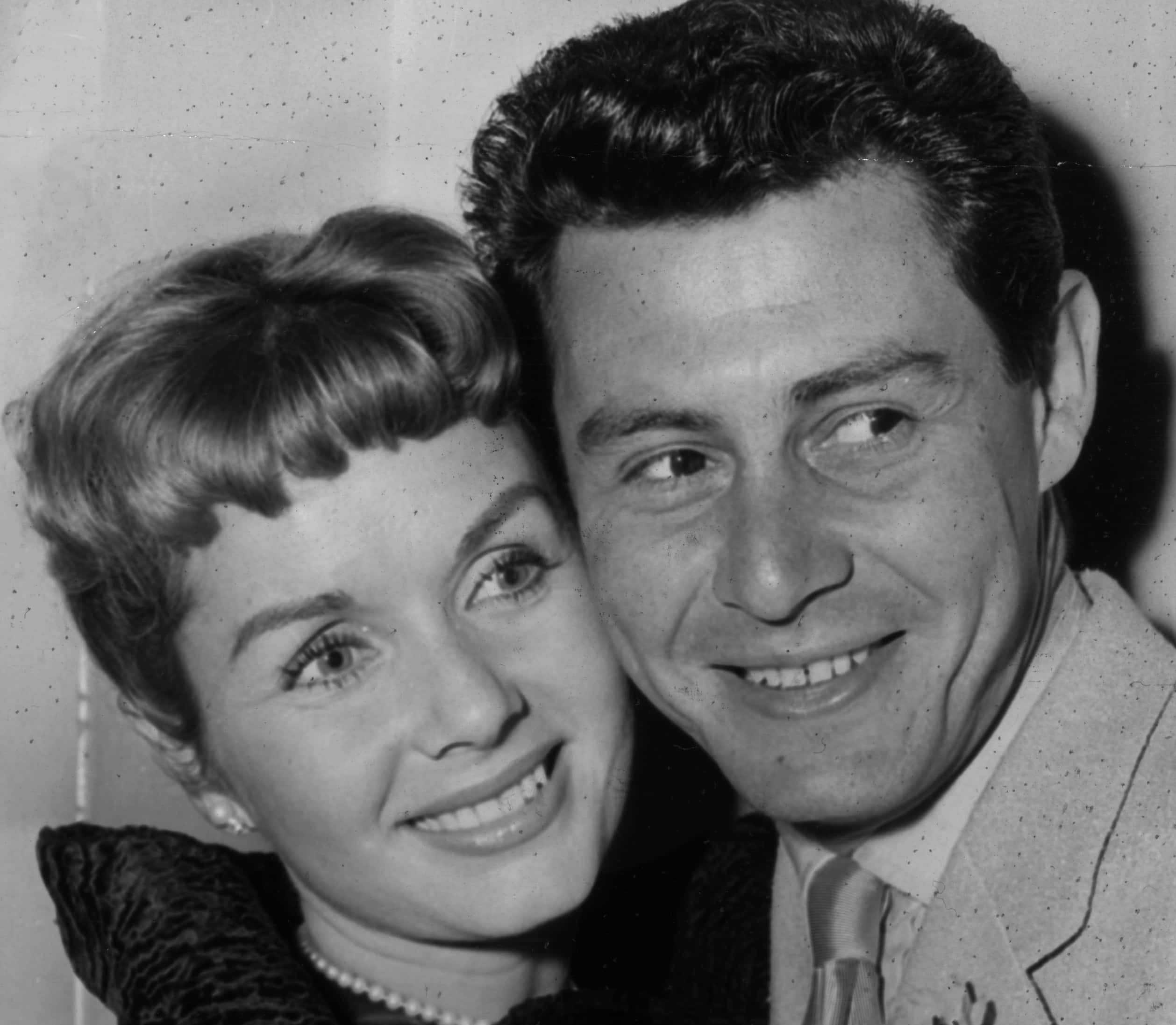 The Tragic Life of Debbie Reynolds