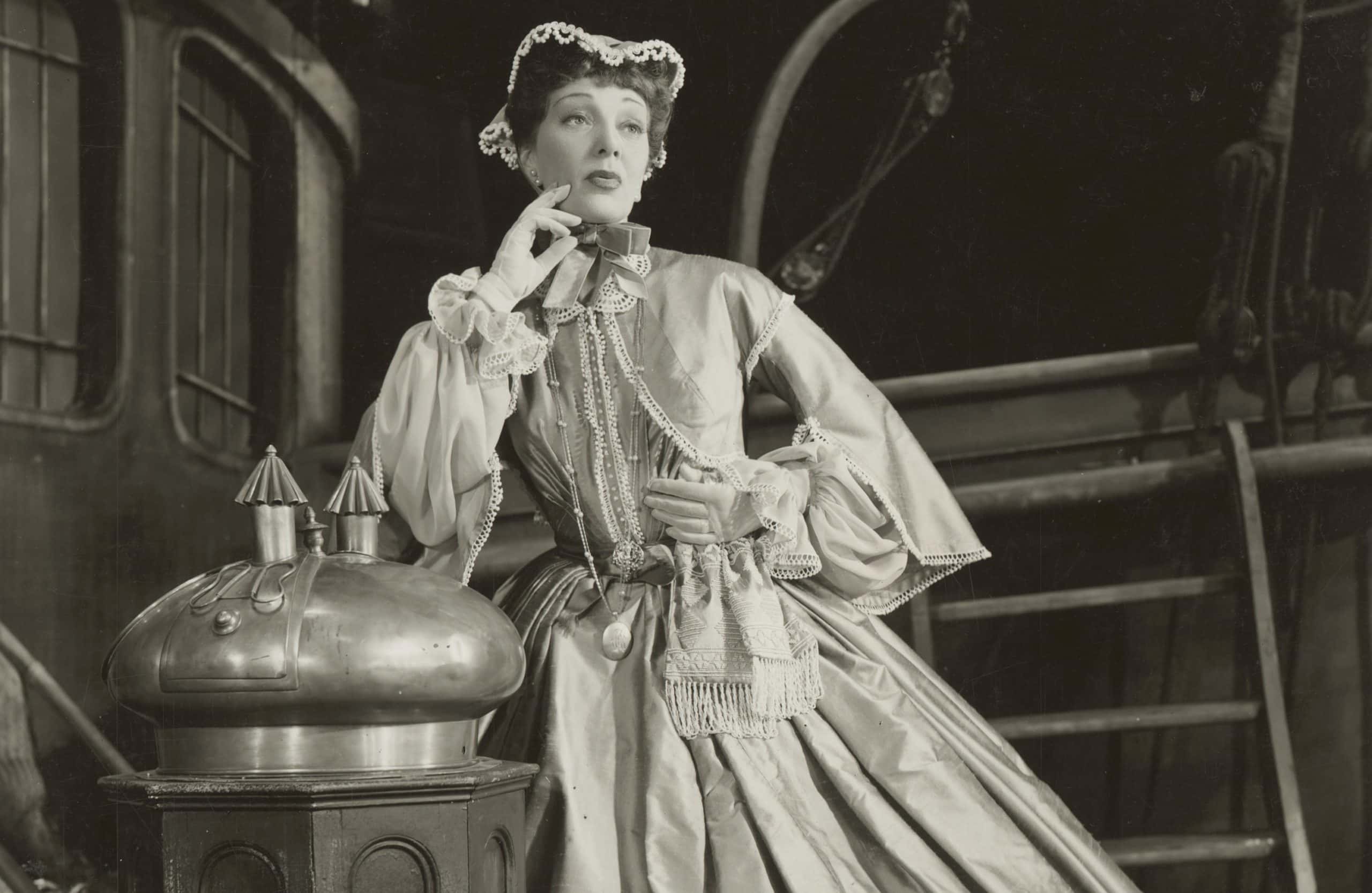 Hidden Facts About Gertrude Lawrence, The Broken Broadway Idol