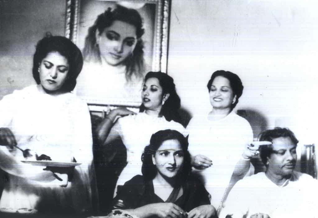 Sorrowful Facts About Suraiya, The Tragic "Queen Of Beauty"