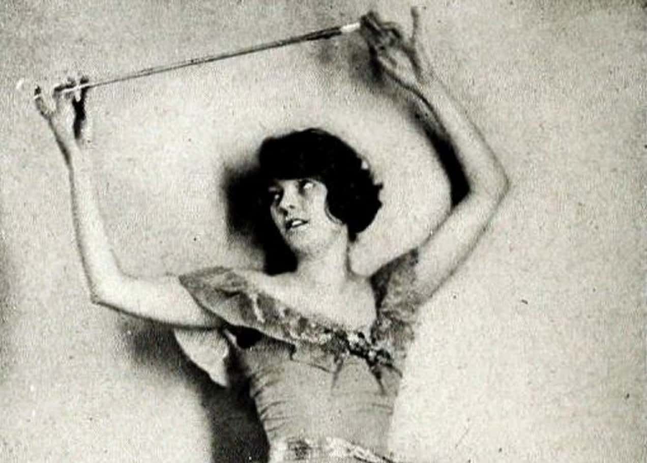 Wily Facts About Constance Bennett, The Hollywood Fox