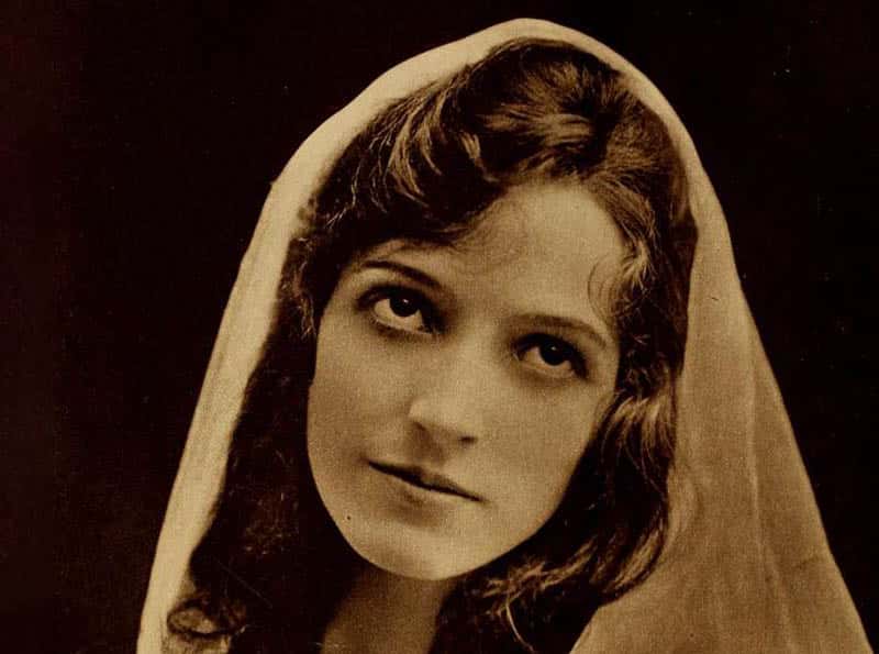 Moody Facts About Miriam Cooper, The Dark Lady Of The Silents