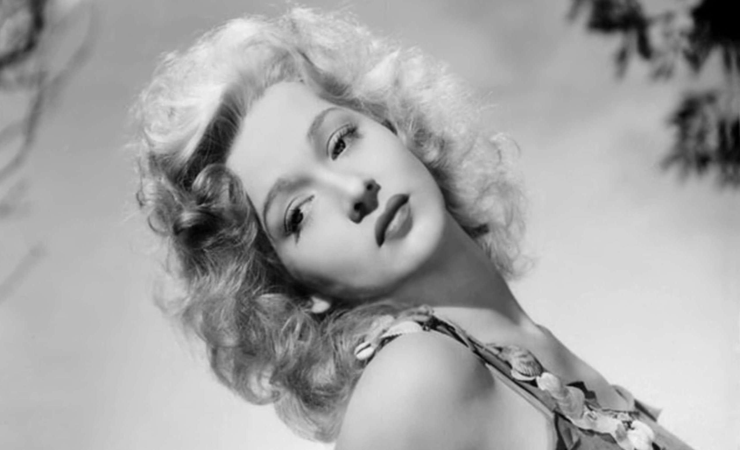 Suspicious Facts About Carole Landis, The Tragic Blonde