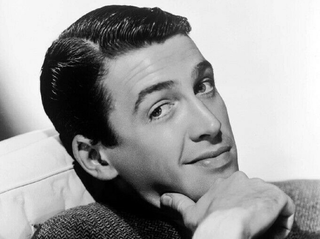 Photos Of The Most Handsome Old Hollywood Actors
