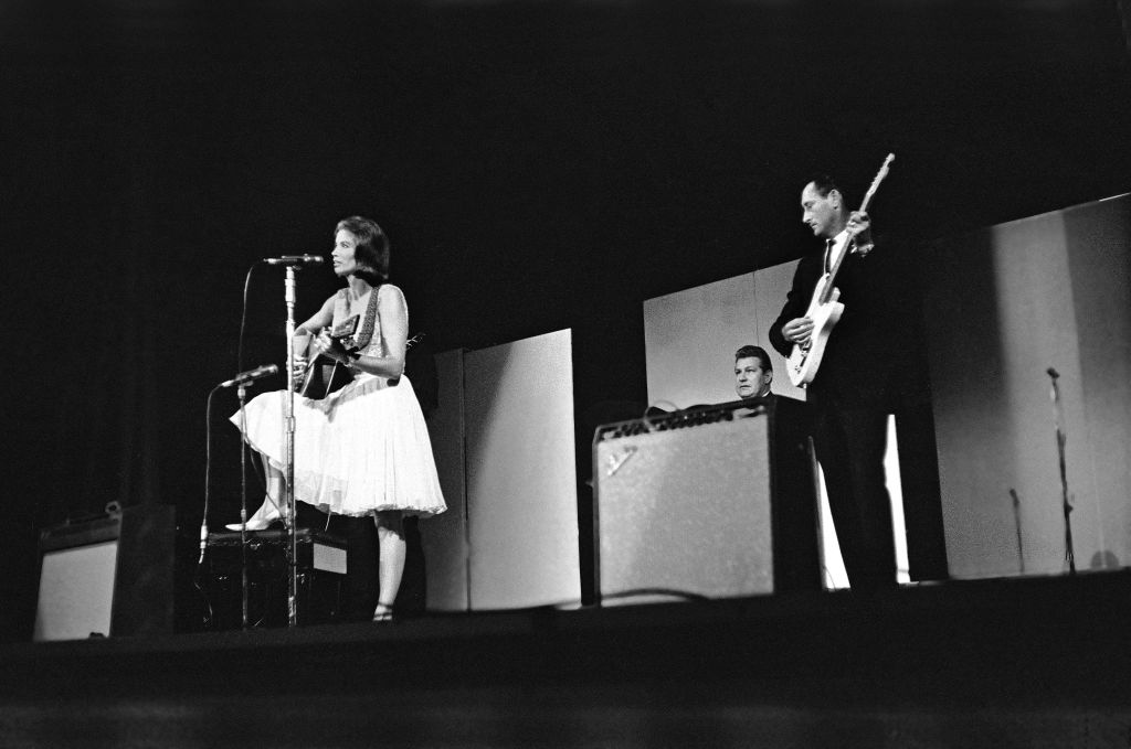June Carter Struggled In Secret