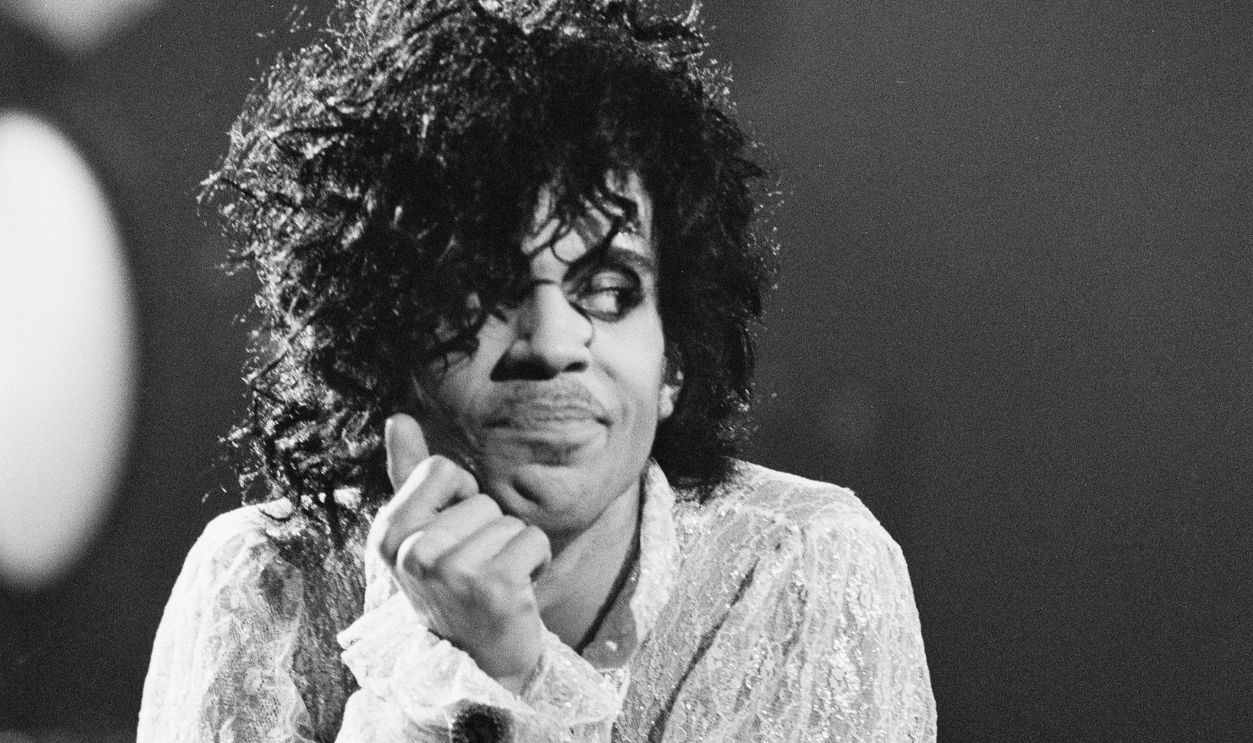 When Prince fought Warner Bros., he scrawled “slave” on his face—and ...