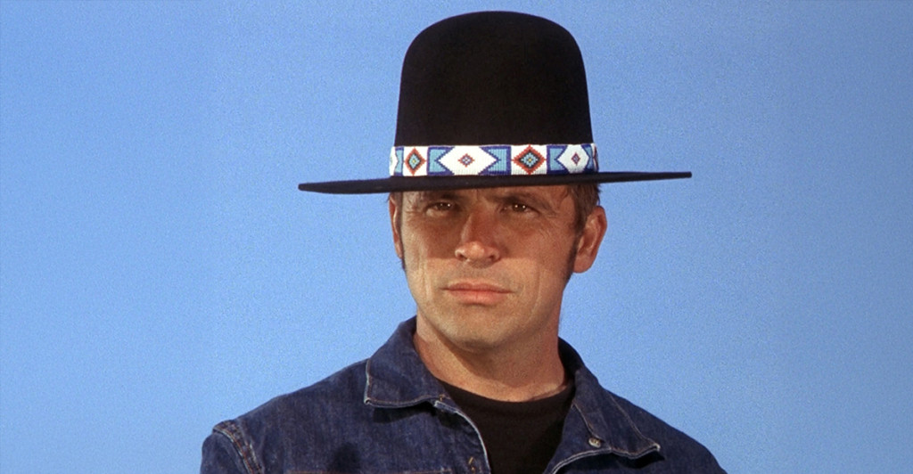 Tom Laughlin took on bullies in “Billy Jack," but his off-screen ...
