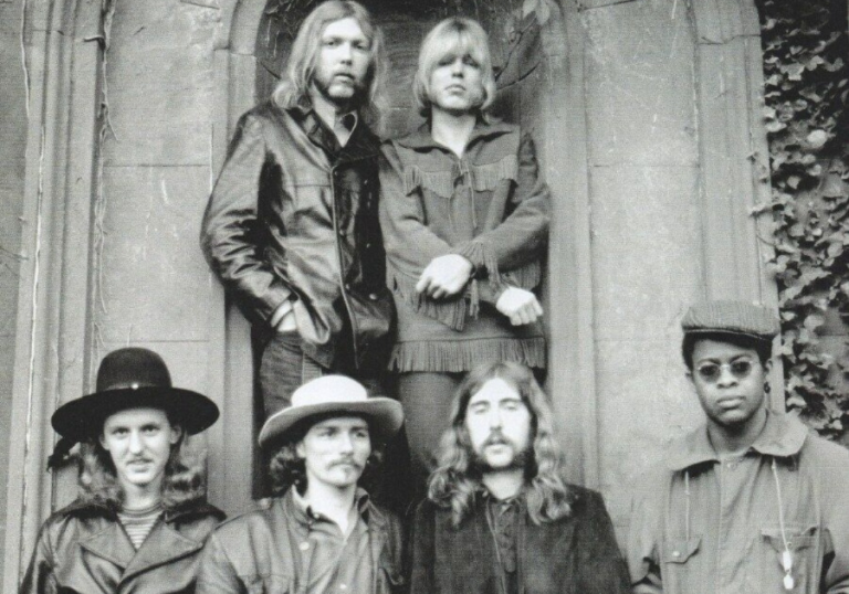 When Gregg Allman testified against his own road manager, it shattered ...