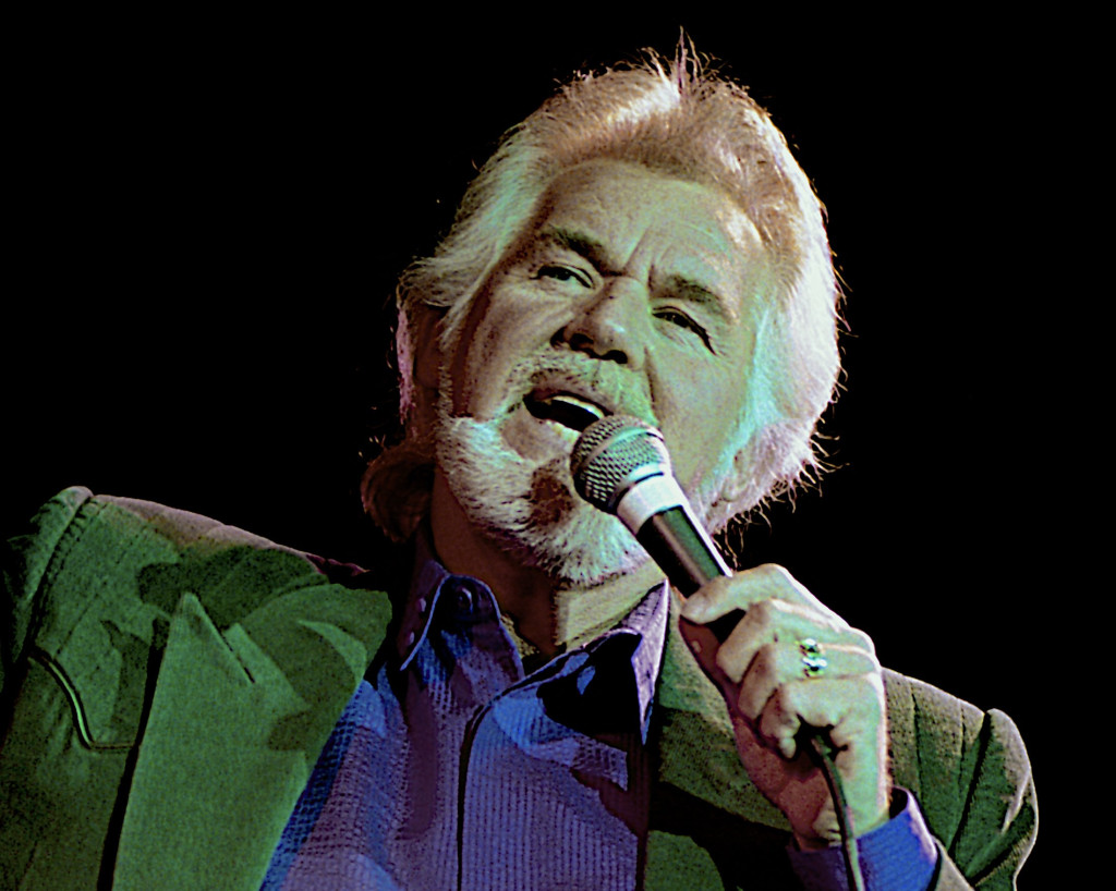 The Best Country-Crossover Artists Of All-Time
