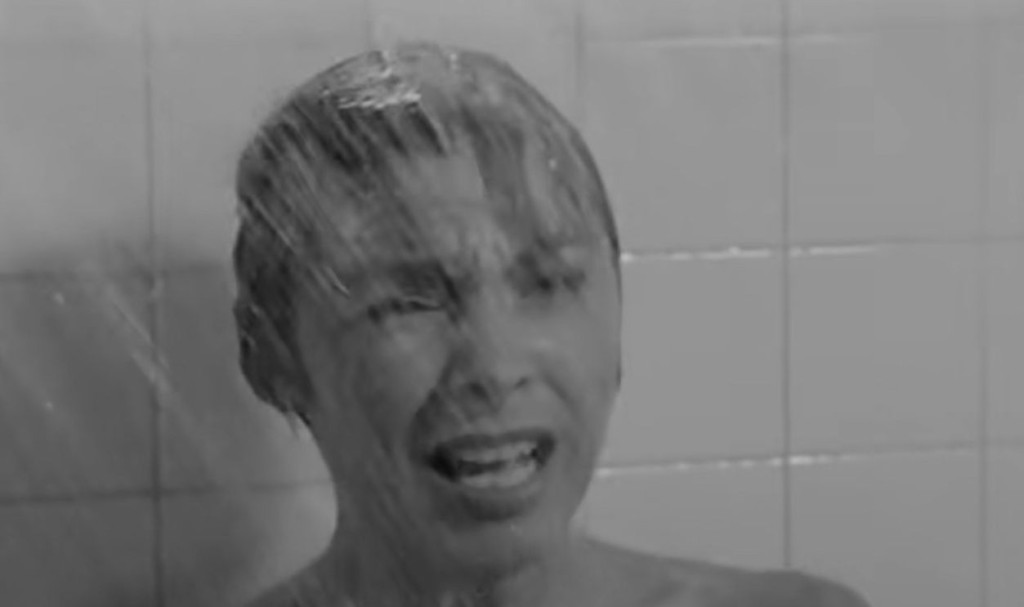 22 Insanely Creepy Scenes That Will Leave You Paralyzed With Fear