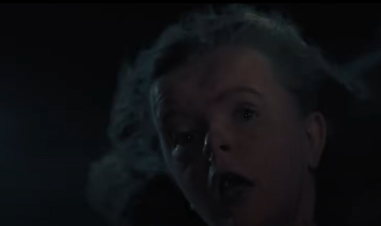 22 Insanely Creepy Scenes That Will Leave You Paralyzed With Fear