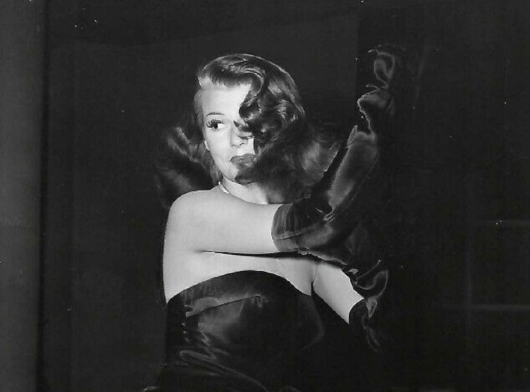 Photos Of The Most Beautiful Old Hollywood Actresses