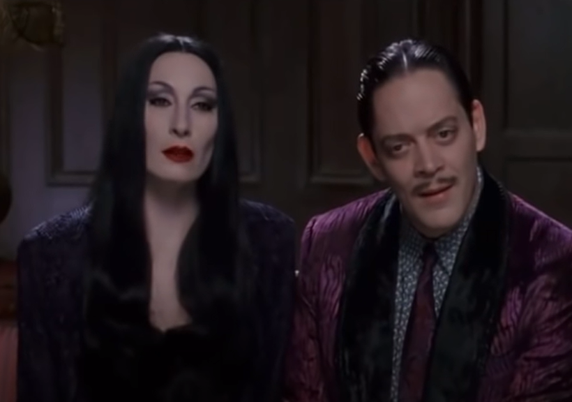 Raul Julia played Gomez Addams with joy while secretly battling stomach ...
