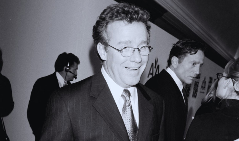 Phil Hartman voiced dozens of Simpsons characters before his tragic ...