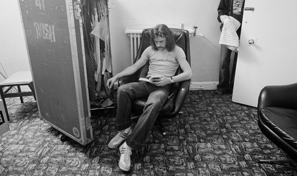 Neil Peart was the greatest drummer in rock history—but after losing ...