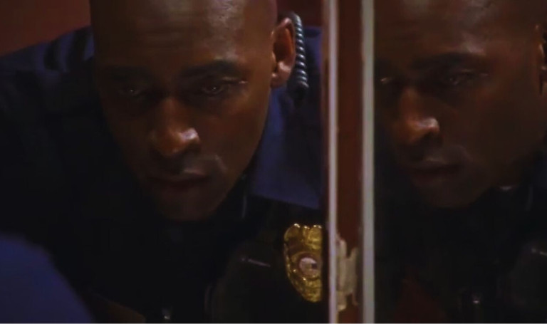 Michael Jace played the moral and righteous cop Julien Lowe on The ...