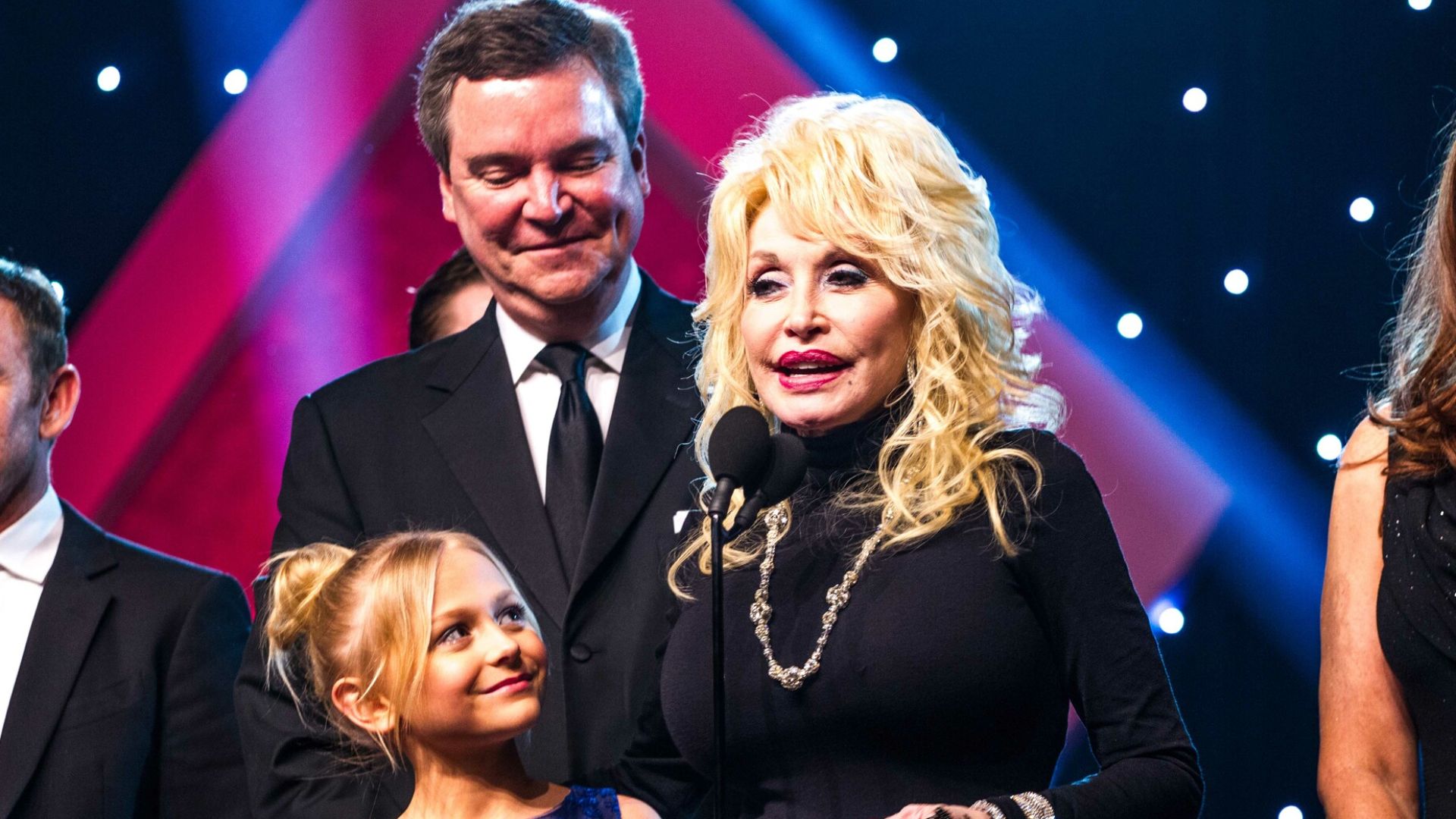 Dolly Parton wrote “I Will Always Love You” as a goodbye to her mentor ...