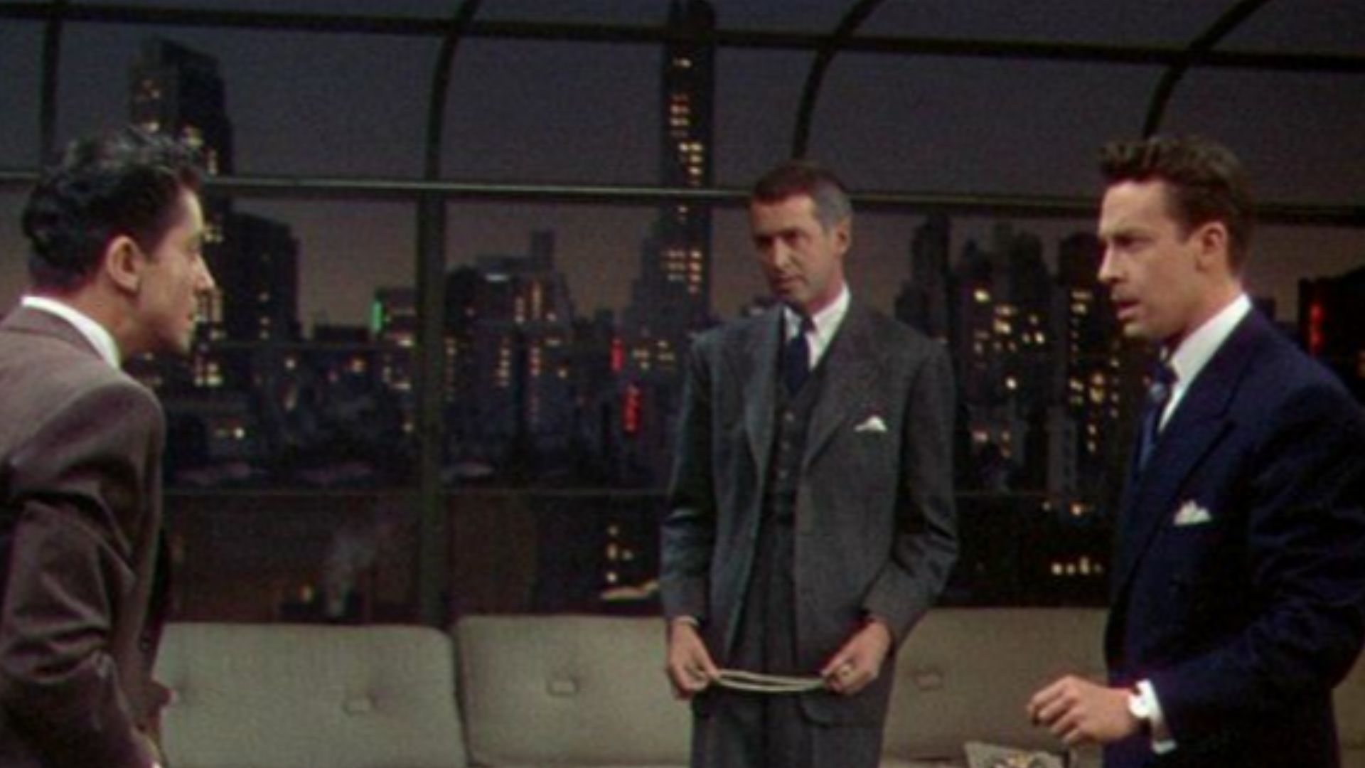 The Best "One-Room" Movies That Keep You Glued To The Screen