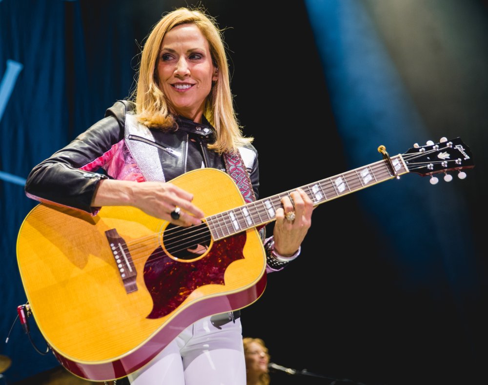 The Best Country-Crossover Artists Of All-Time