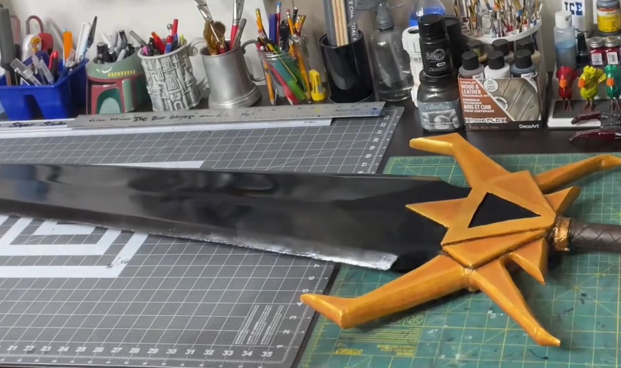 The Most Iconic Sci-Fi And Fantasy Weapons