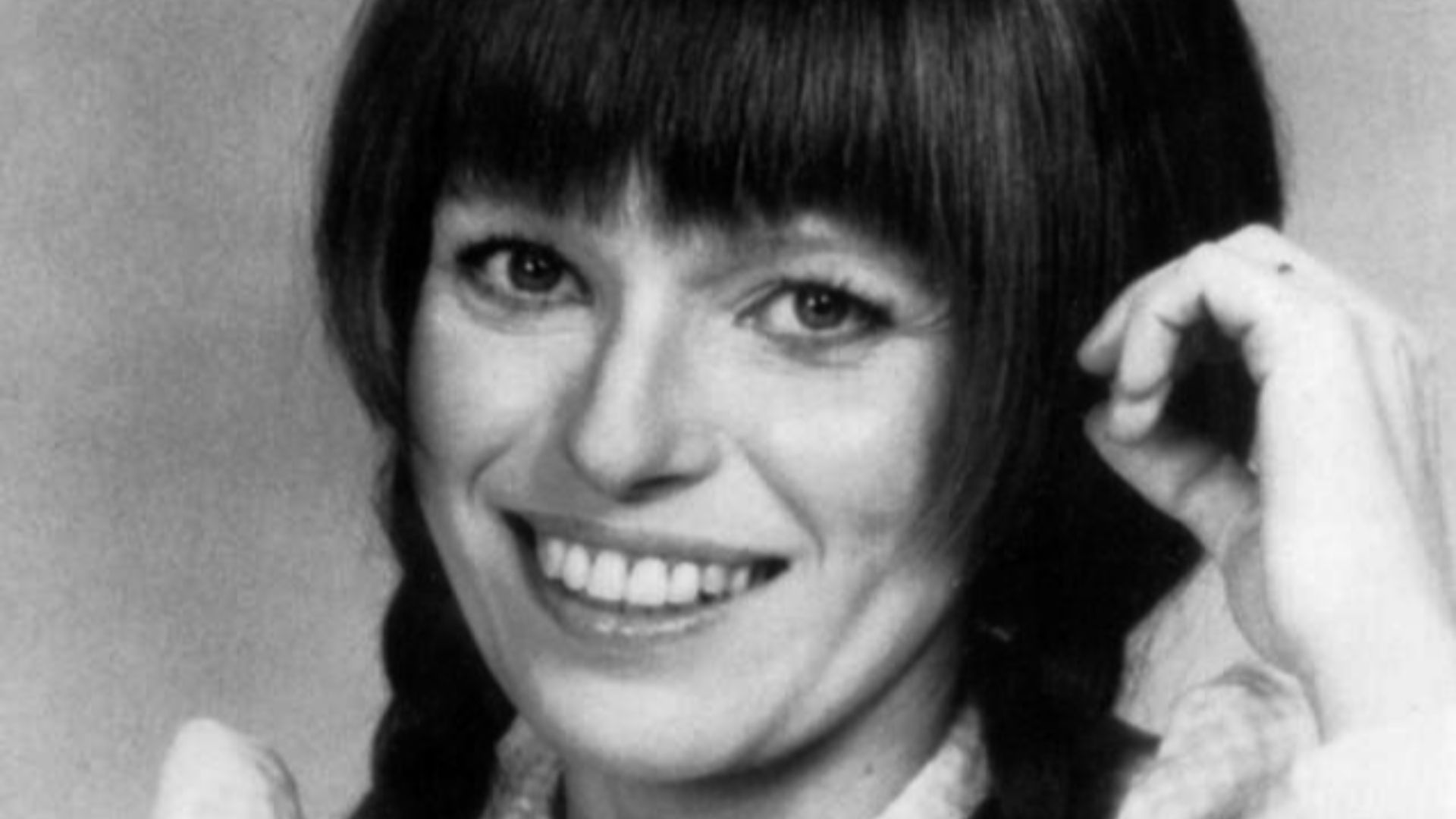 Every Host And Musical Guest From SNL’s First Season—Do You Remember ...