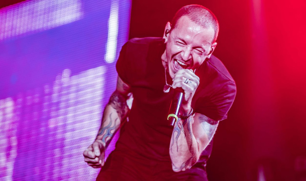 Chester Bennington’s final performance was a birthday tribute to Chris ...