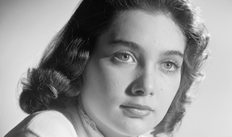 The Multifaceted Acting Career Of Suzanne Pleshette