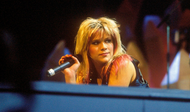 Remembering Samatha Fox, The 1980s Icon