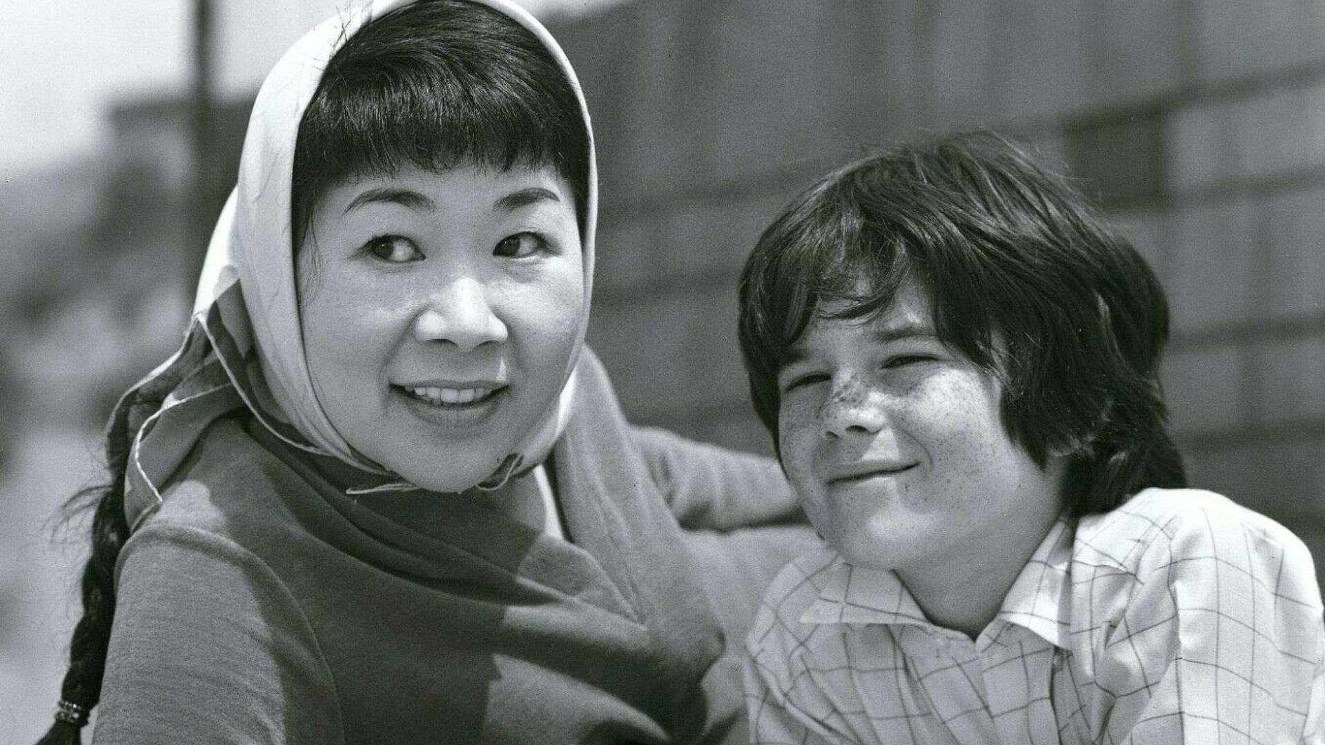 Brandon Cruz charmed America as a child star, then spent decades ...